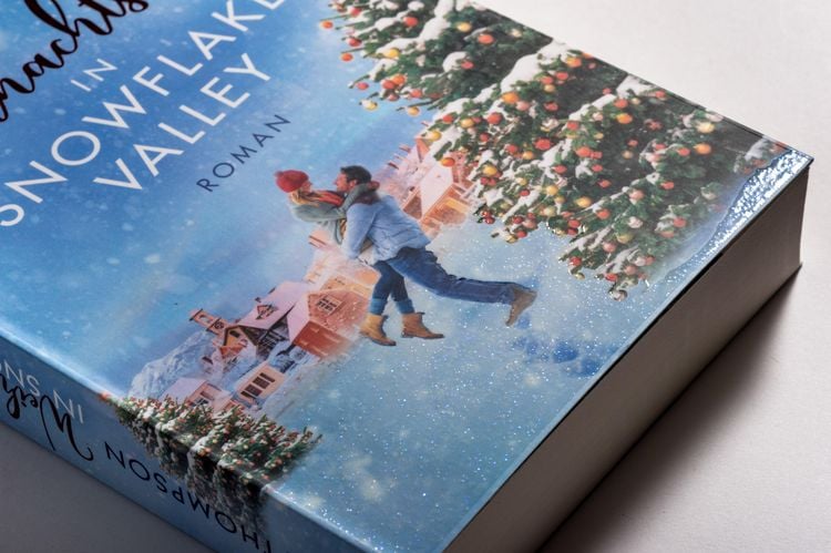 "Weihnachtsküsse in Snowflake Valley" online kaufen