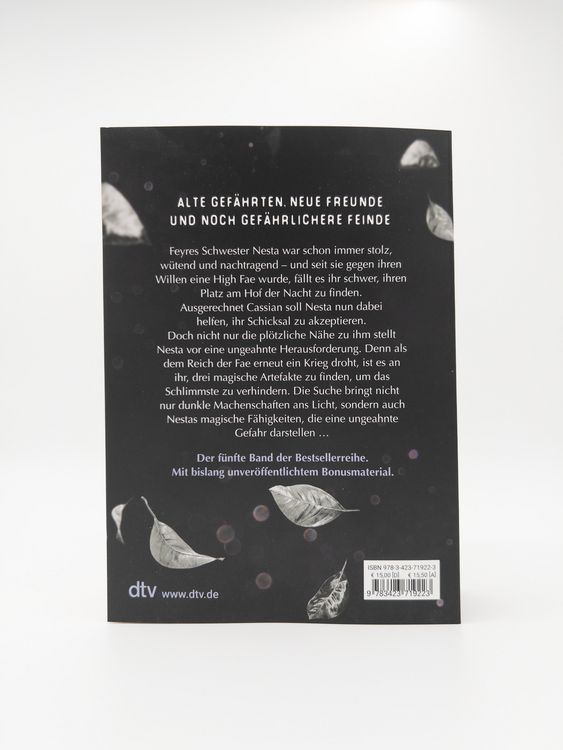 "Das Reich der sieben Höfe – Silbernes Feuer" von Sarah J. Maas bei ...