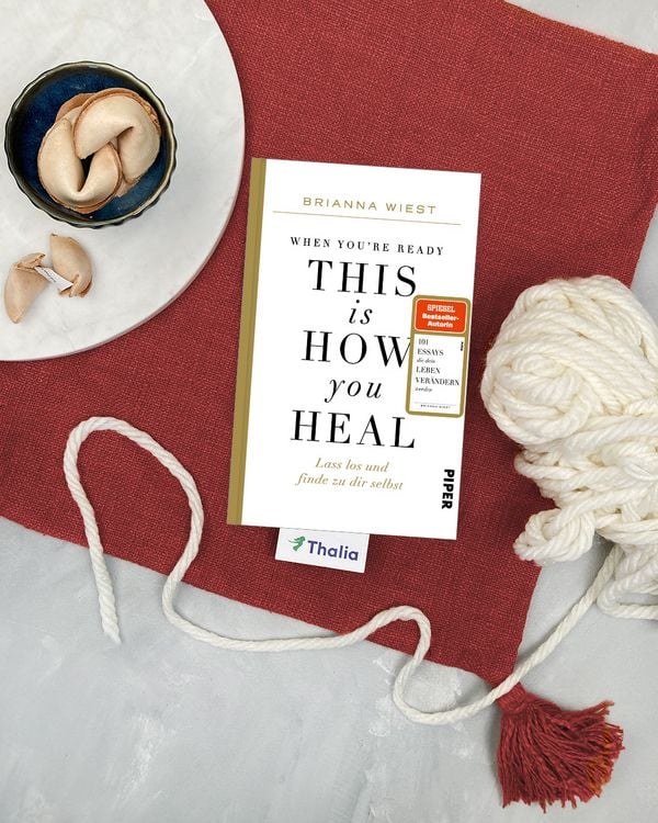 "When You're Ready, This Is How You Heal" online kaufen