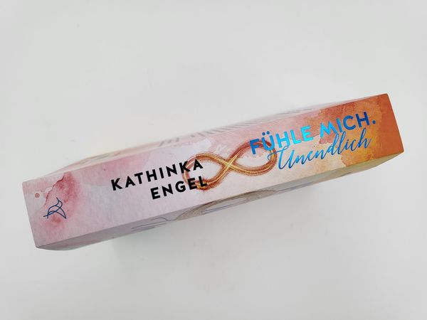 'Fühle mich. Unendlich' von 'Kathinka Engel' - Buch - '978-3-492-06348-7'