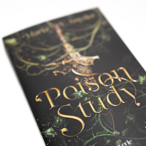 "Poison Study" online kaufen | Thalia