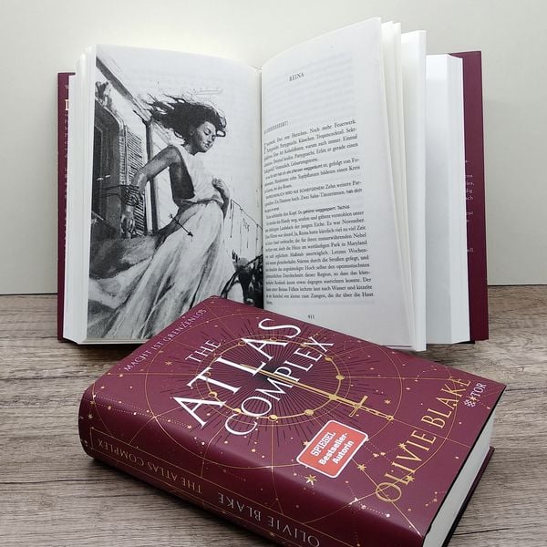 "The Atlas Complex" online kaufen