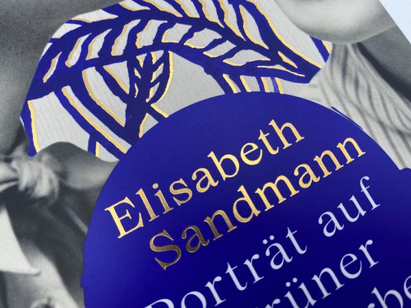 'Porträt auf grüner Wandfarbe' von 'Elisabeth Sandmann' - Buch - '978-3 ...