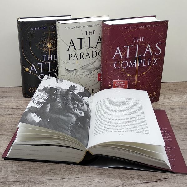 "The Atlas Complex" online kaufen