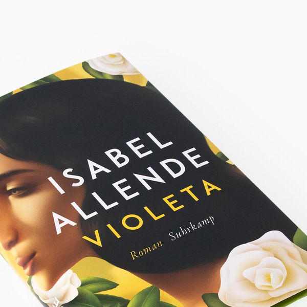 Violeta von Isabel Allende - Buch | Thalia