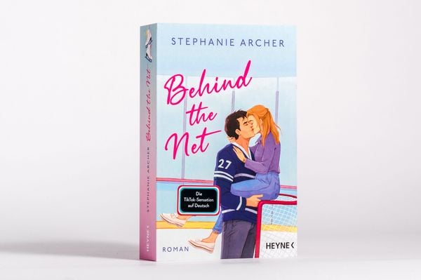 Behind the Net von Stephanie Archer - Buch | Thalia