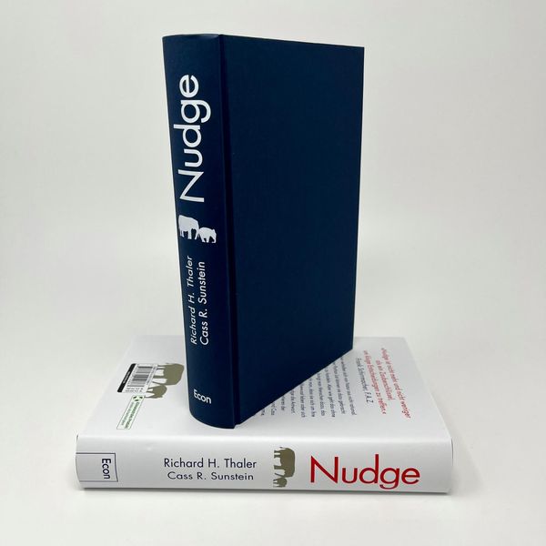 'Nudge' von 'Richard H. Thaler' - Buch - '978-3-430-21086-7'