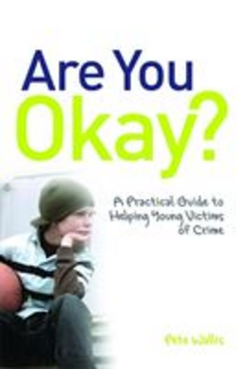 'Are You Okay?' von 'Pete Wallis' - 'Taschenbuch' - '978-1-84905-098-2'